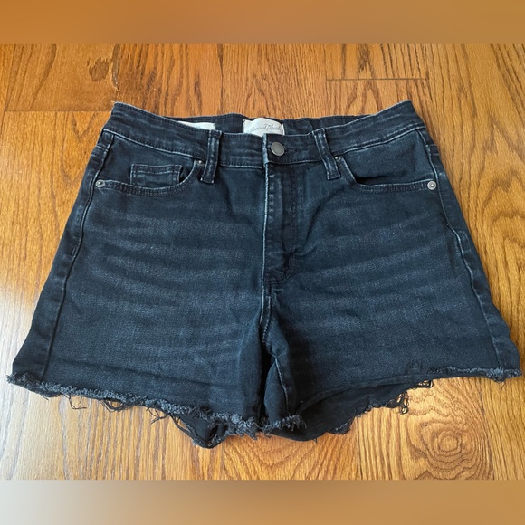 Universal Thread | Shorts | Universal Thread Womens Size 628r High Rise Shortie Black Cut Off ...